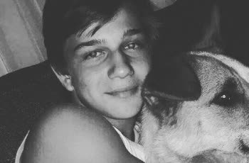 Chase Matthew - Bio, Age, Height, Weight, Net Worth, Facts and Family ...