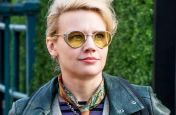 Kate McKinnon - Bio, Age, Height, Weight, Body Measurements, Net Worth ...