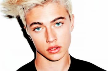 Lucky Blue Smith - Bio, Age, Height, Weight, Net Worth, Facts and ...